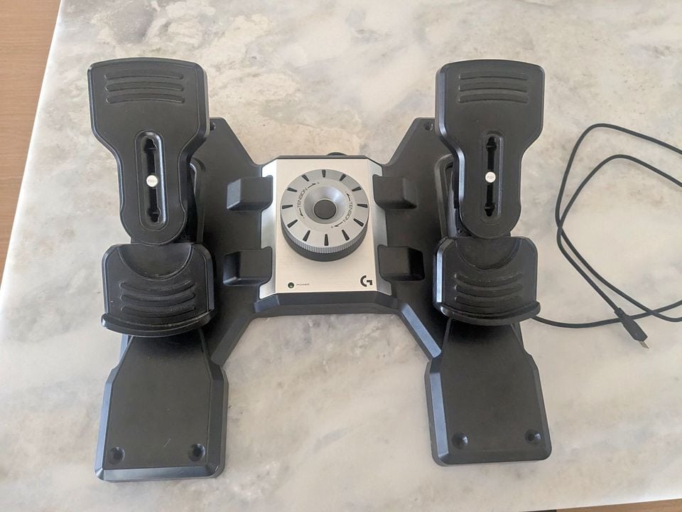 4 Best Flight Simulator Rudder Pedals | Executive Flyers